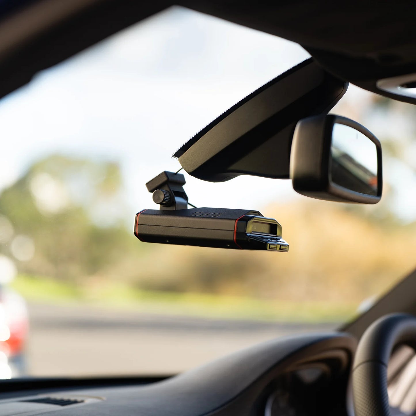 ReadySetRadars Escort EZ Mag Quick Release Powered Mount – EuroLab